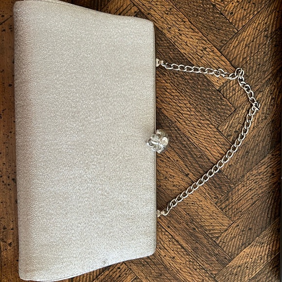 Unbranded | Bags | Vintage Clutchsilver Diamond Leaf Clasp Evening ...